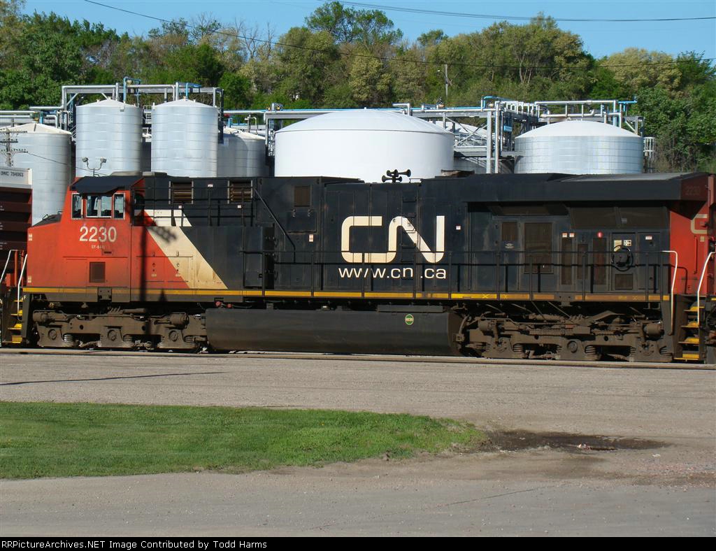 CN 2230
